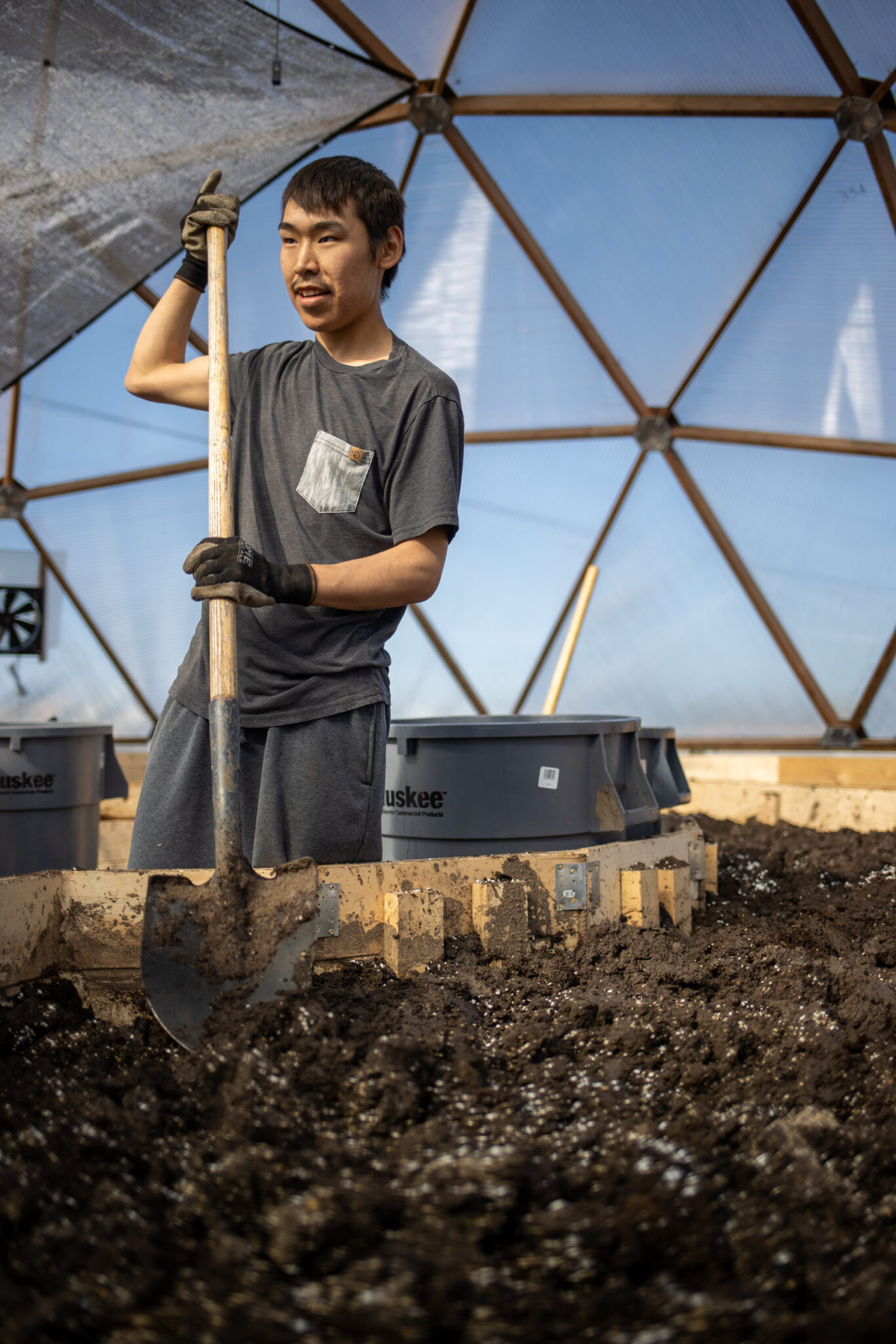Inuvialuit Greenhouse Food Security Initiative | Inuvialuit Regional ...